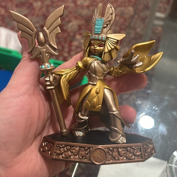 SKYLANDERS | Toys | Skylanders Imaginators Golden Queen Gold Figure Lot For 2 | Poshmark